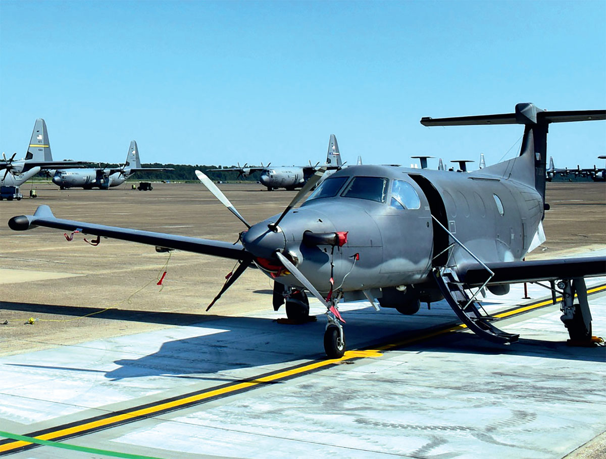 Etats-Unis : 600 000 heures de vol pour les U-28a - Magazine Raids