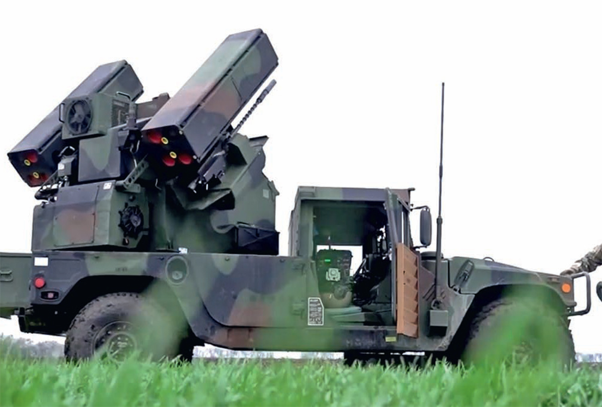 Les systèmes de défense aérienne Avenger arrivent en Ukraine - Magazine ...